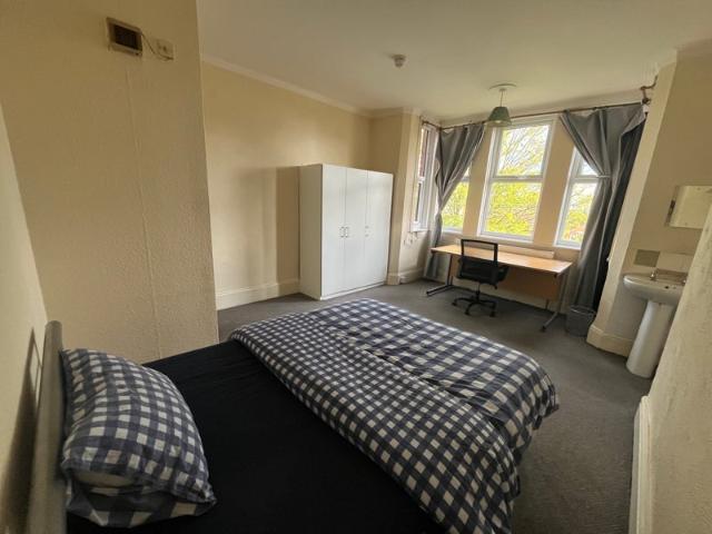 Room at Halton Bank, Salford