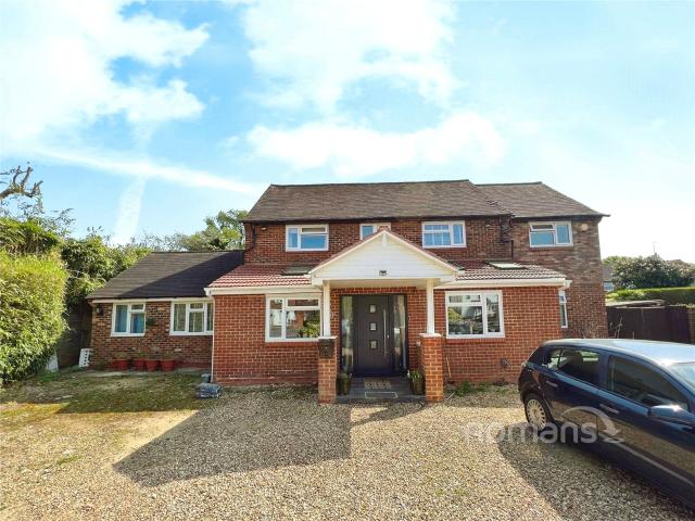 Room at Hamesmoor Road, Surrey Heath