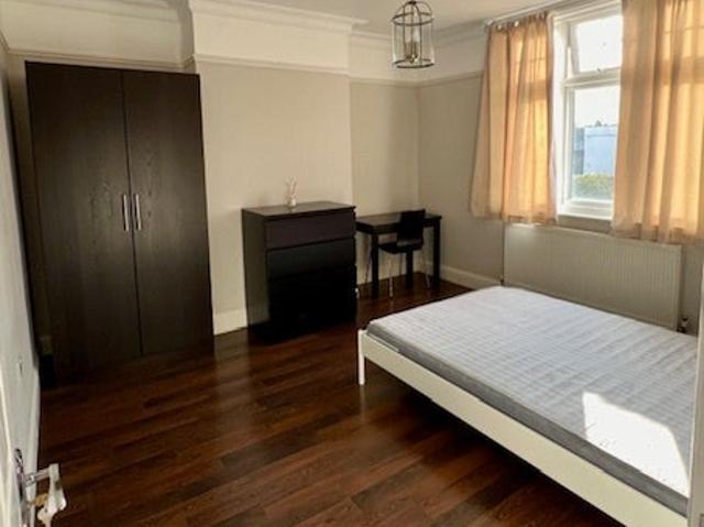 Room at Hamilton Crescent, Greater London
