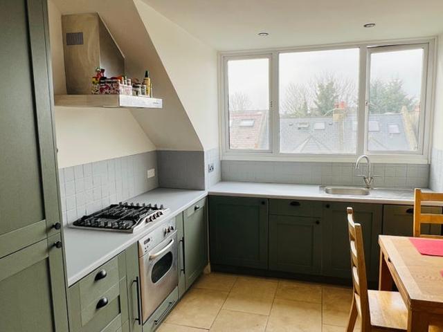 Room at Hamilton Road, Greater London