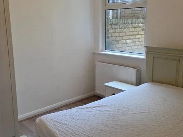 Room at Hamilton Road, Greater London