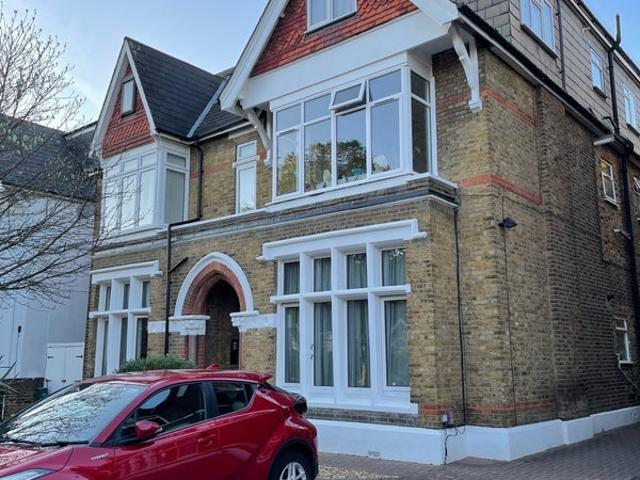 Room at Hamilton Road, Greater London