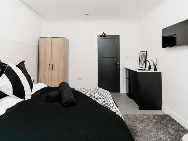 Room at Hamilton Road, High Wycombe