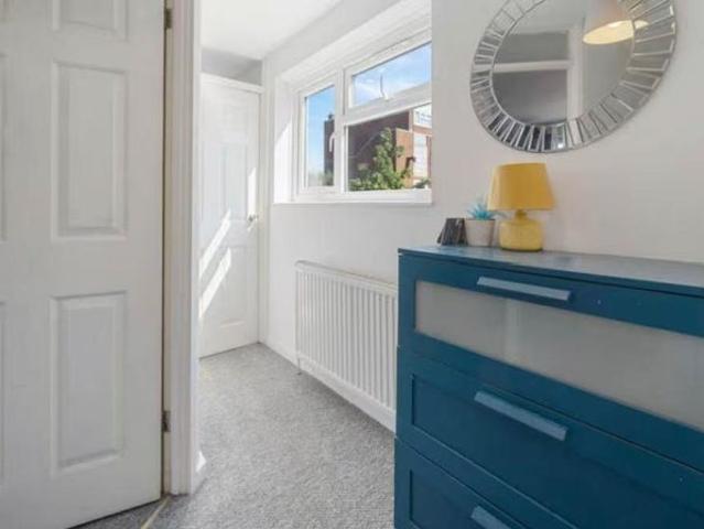 Room at Hands Walk, Greater London