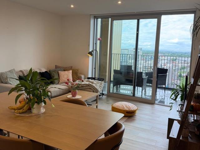 Room at Hankinson Way, Salford