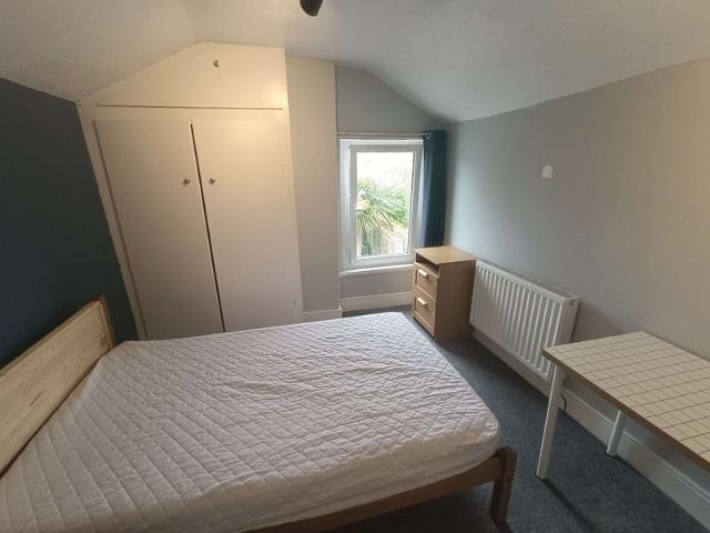 Room at Harold Street, Cardiff