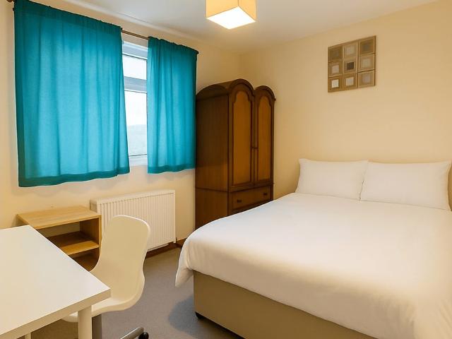 Room at Harcourt Terrace, Oxford