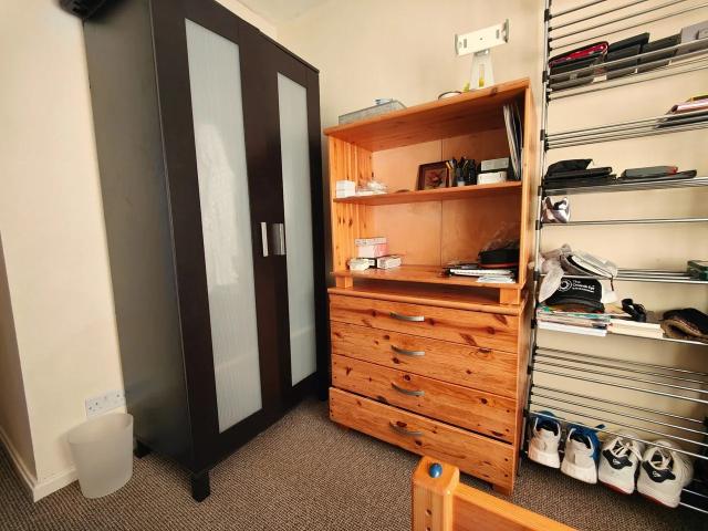 Room at Harding Way, Cambridge