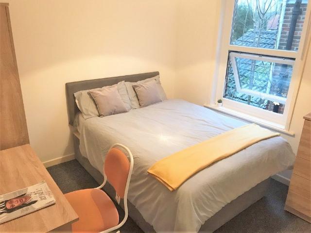 Room at Harefield Road, Southampton