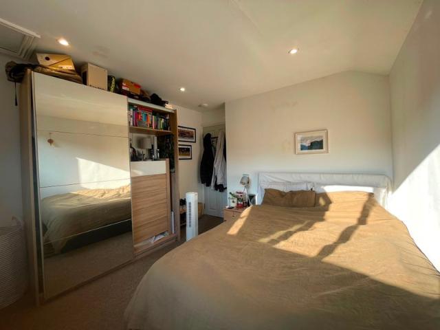 Room at Hargwyne Street, Greater London