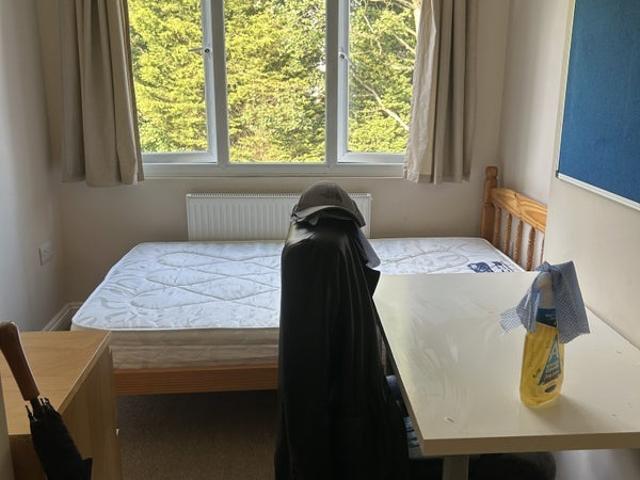 Room at Harrow Road, Birmingham