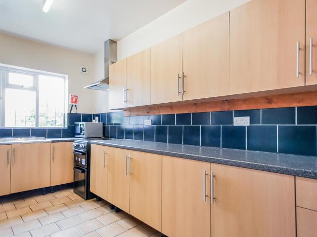 Room at Harrow Road, Birmingham