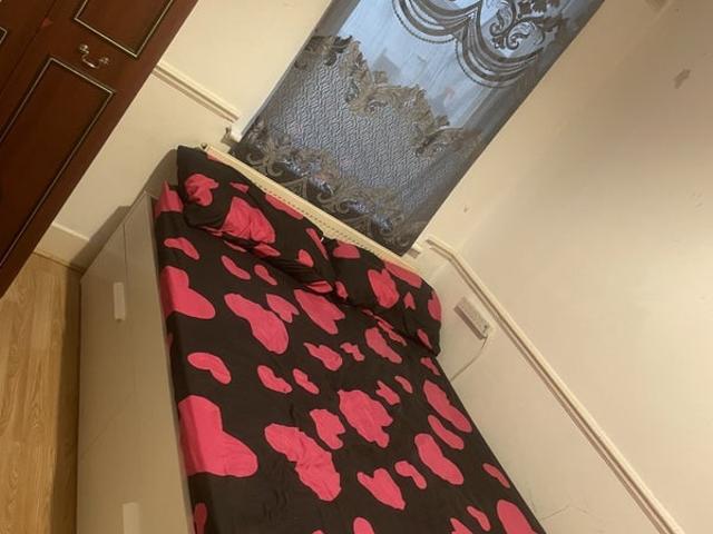 Room at Harrow Road, Greater London