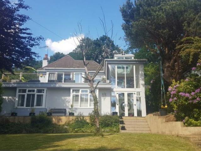 Room at Hartfield Crescent, Greater London