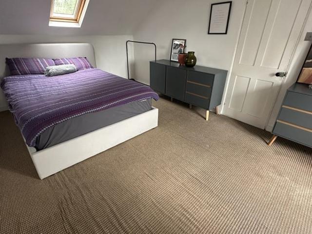 Room at Hartington Road, Greater London