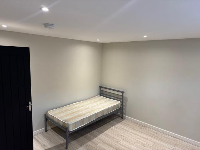 Room at Hawfinch Crescent, Harlow