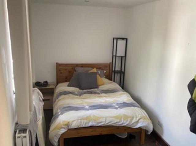 Room at Hawtrey Road, Greater London