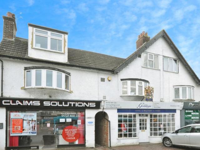 Room at Hatfield Road, St Albans