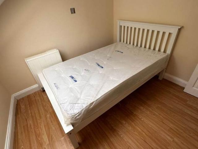 Room at Havelock Road, Luton