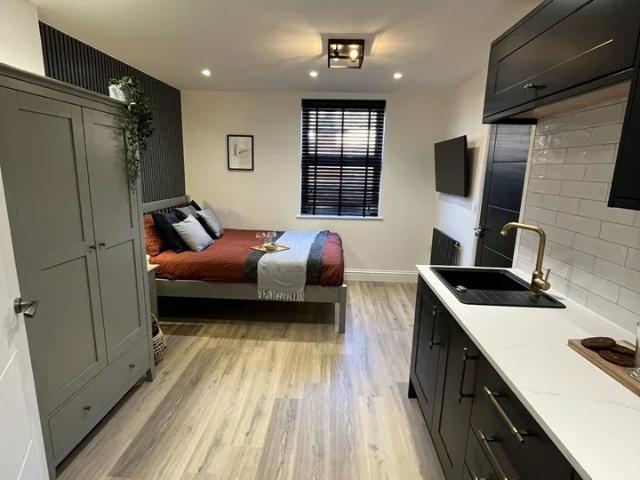 Room at Havelock Street, Kettering