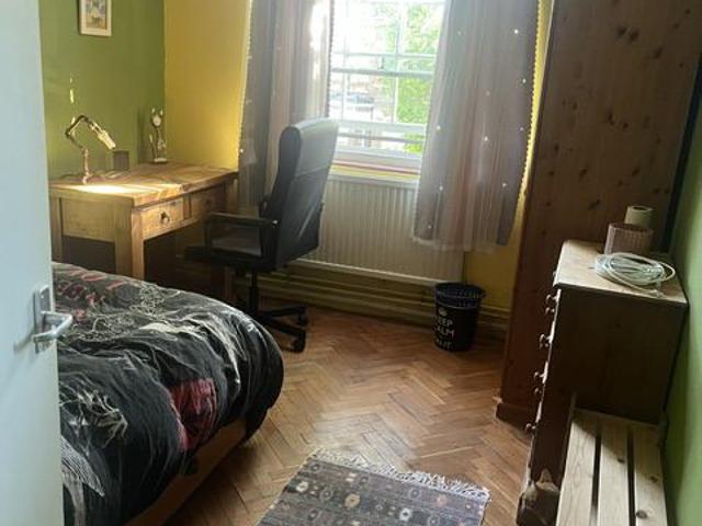Room at Haverstock Hill, Greater London