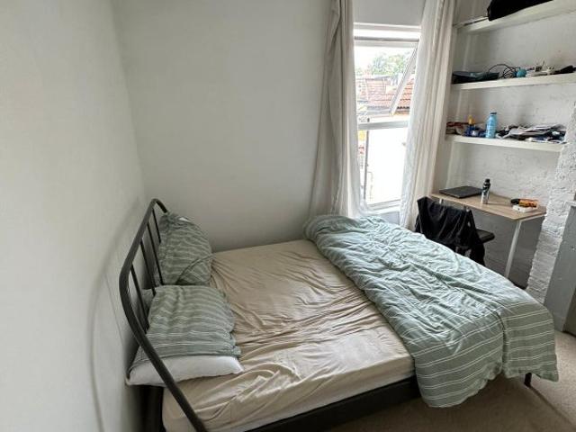 Room at Haydons Road, Greater London