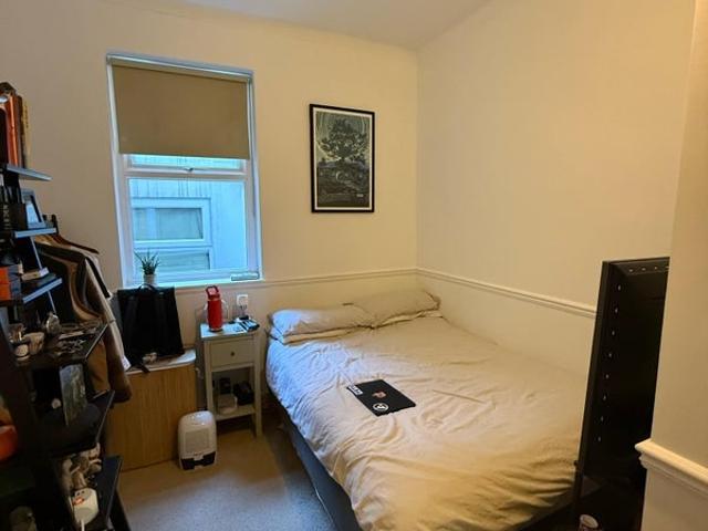 Room at Haydons Road, Greater London