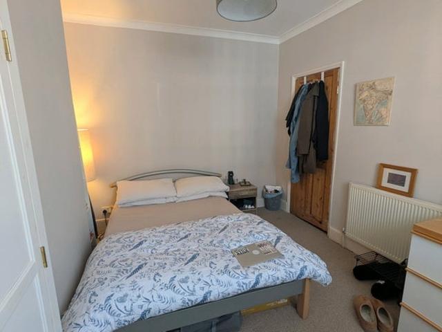 Room at Hayward Road, Bristol