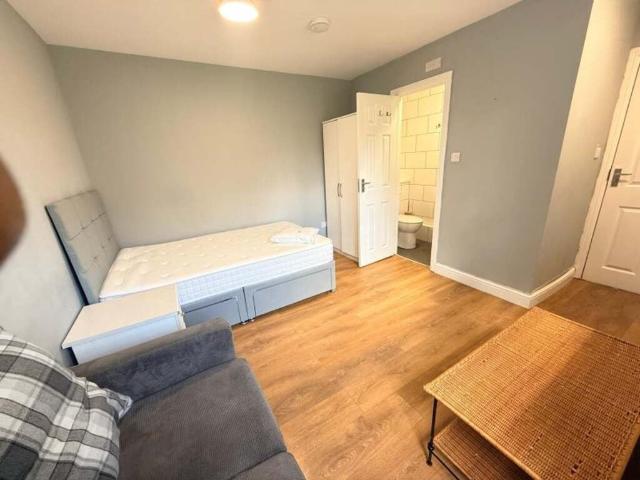 Room at Hazel Close, Crawley
