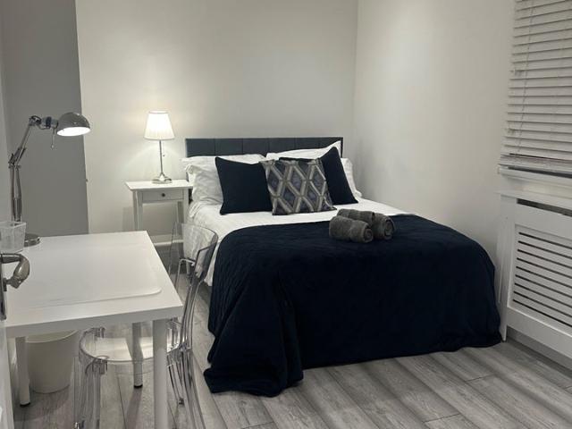 Room at Hazel Close, Greater London