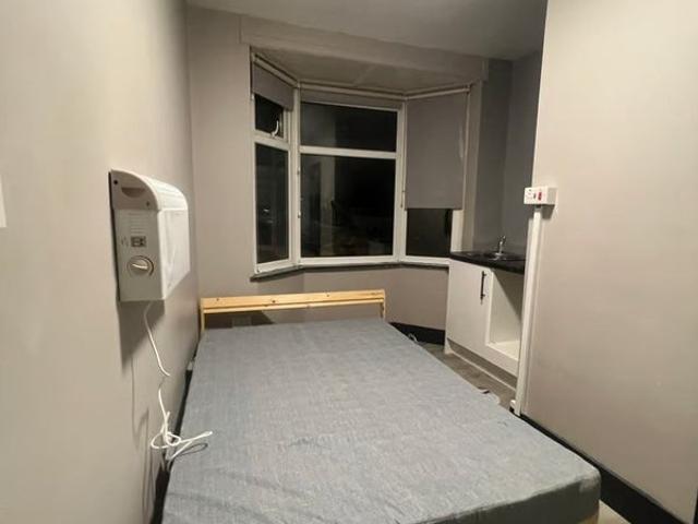 Room at Hazel Way, Hinckley and Bosworth