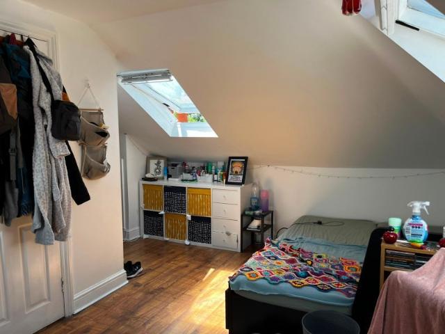 Room at Hazelwood Lane, Greater London