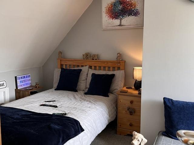 Room at Hazlehurst Close, Rotherham