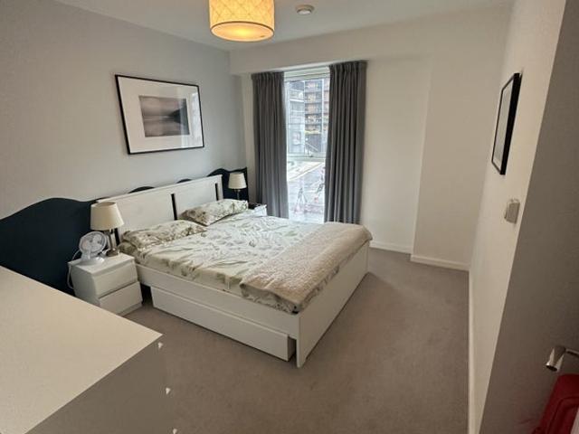 Room at Heartwell Avenue, Greater London