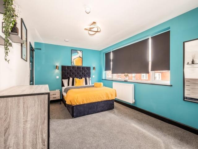 Room at Heath End Road, Nuneaton and Bedworth