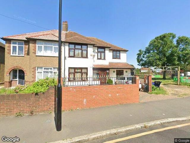 Room at Heath Road, Greater London