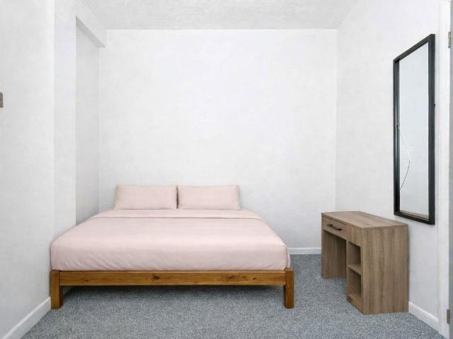 Room at Heath Street, Newcastle under Lyme