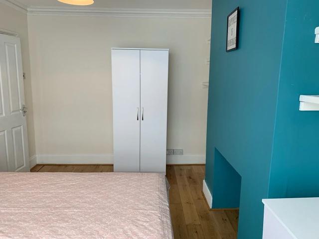 Room at Heathorn Street, Maidstone