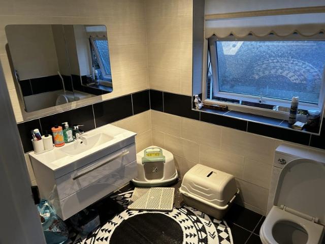 Room at Hebden Road, Liverpool