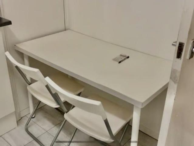 Room at Heenan Close, Greater London