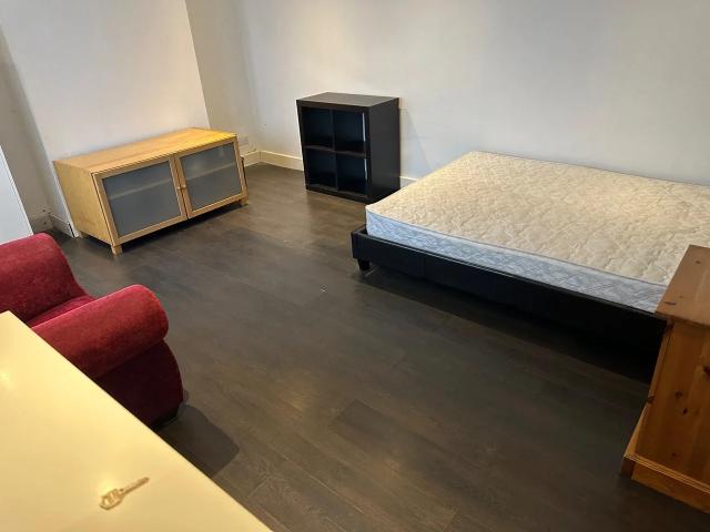 Room at Henderson Drive, Dartford