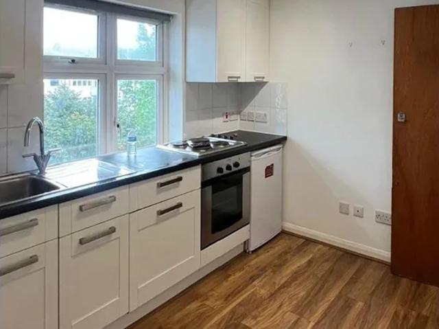 Room at Hendon Way, Greater London