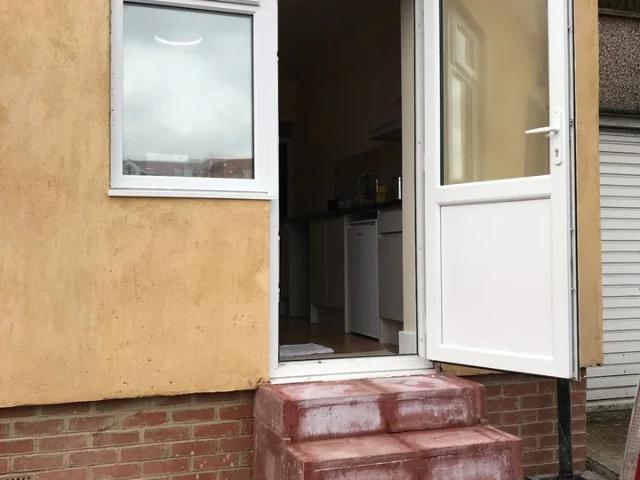 Room at Hendon Way, Greater London