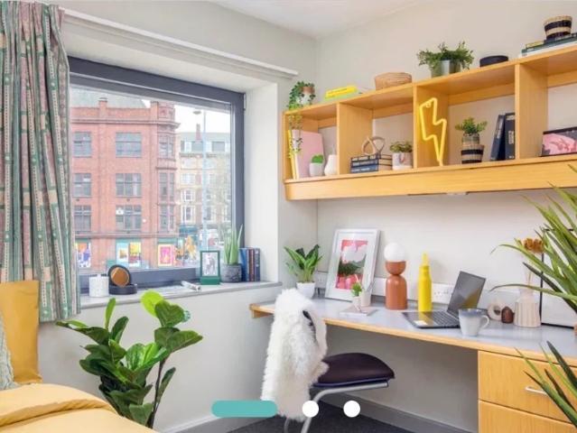 Room at Heneage Street West, Birmingham
