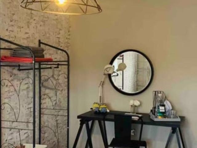Room at Hengrove Square, Bristol