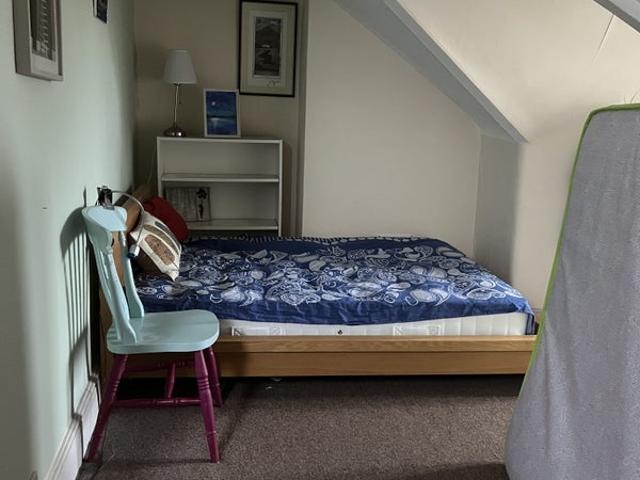 Room at Henleaze Road, Bristol