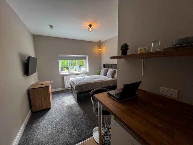 Room at Hermitage Road, Metropolitan Borough of Solihull
