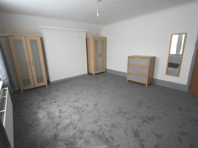 Room at Hermitage Road, Greater London