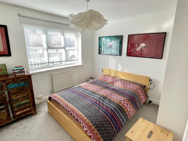 Room at Herne Road, Hertsmere