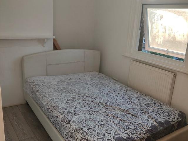 Room at Herbert Road, Greater London